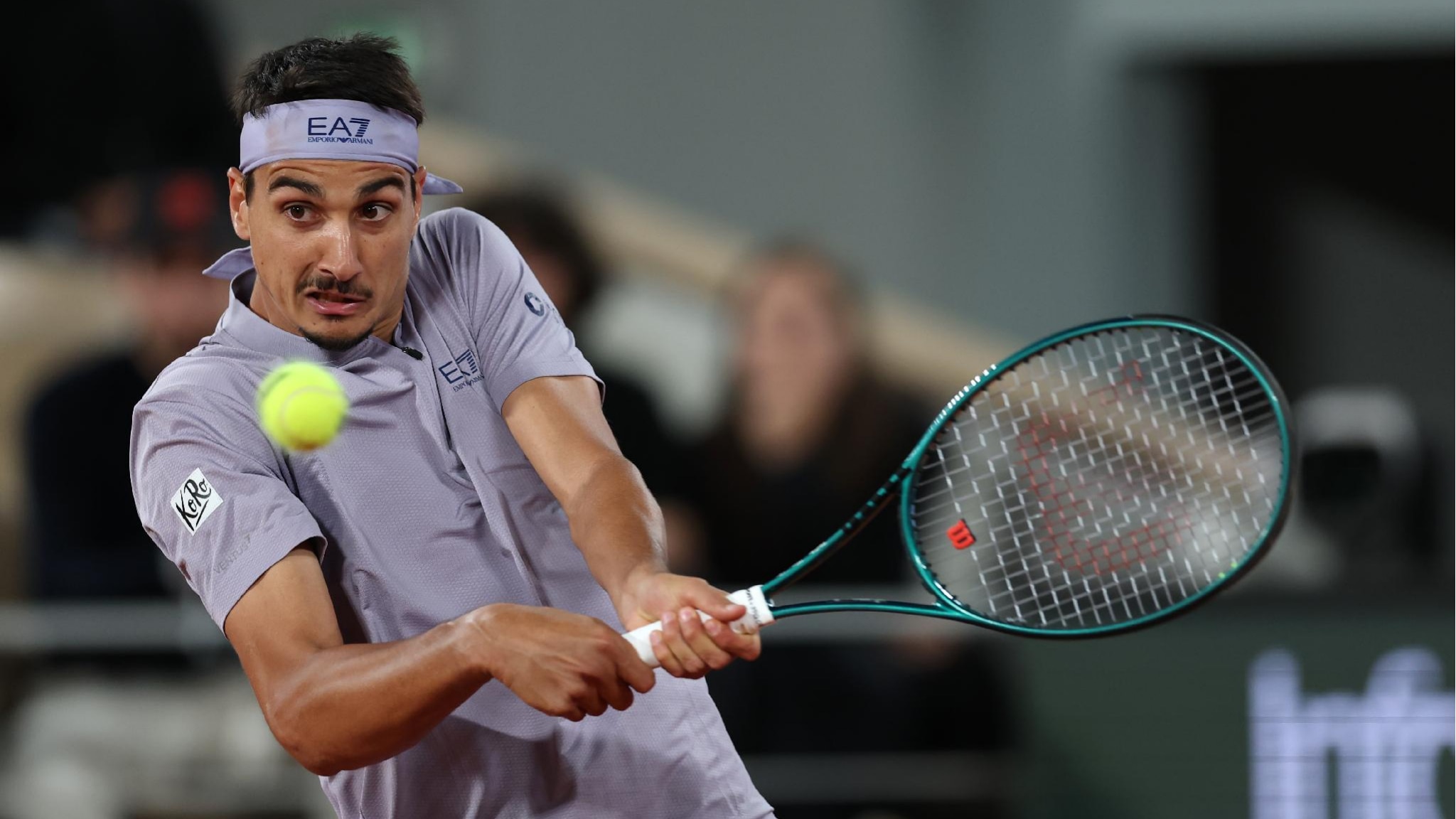 Tennis, Roland Garros: duello infinito, poi Shelton la spunta su Sonego ...