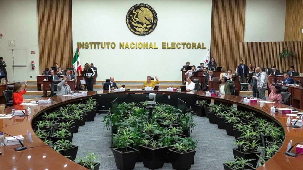 Baja INE página web que inducía al voto de elección judicial