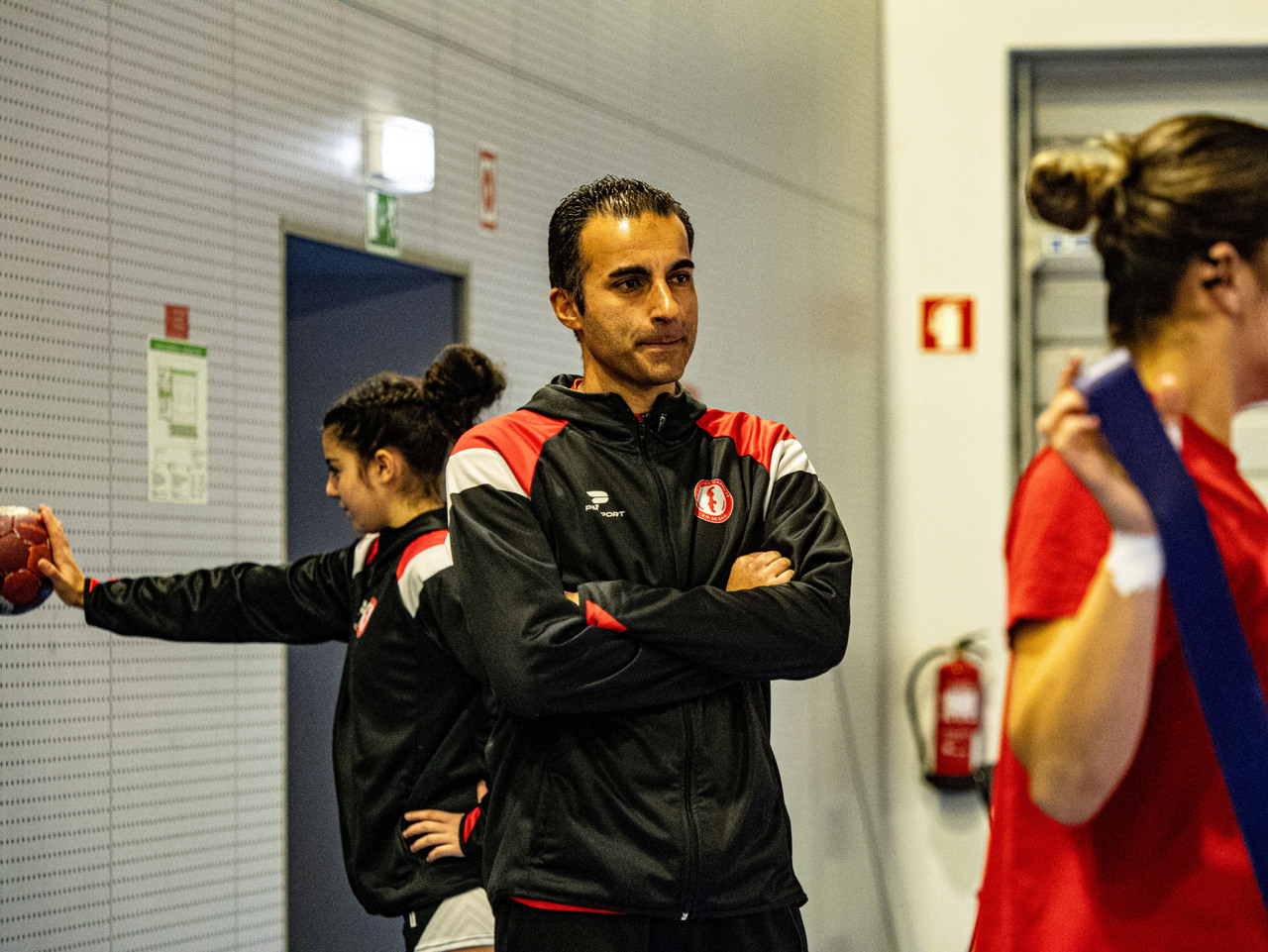 Feminino | Luís Santos despede-se do Almeida Garrett