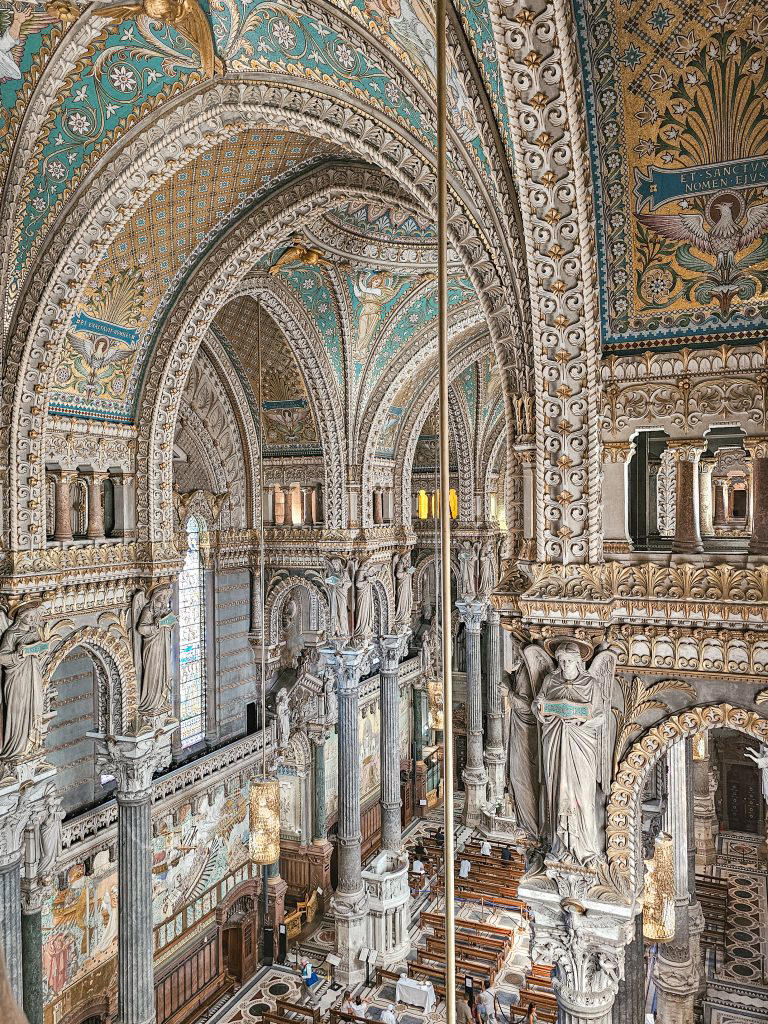 15 Gorgeous French Churches That Are Masterpieces of Architecture and Art