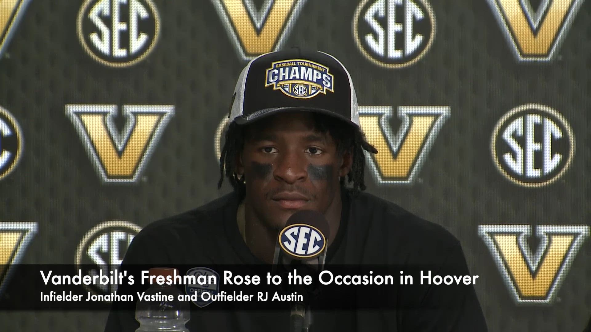 Vanderbilt's Upperclassmen Compliment the Freshman