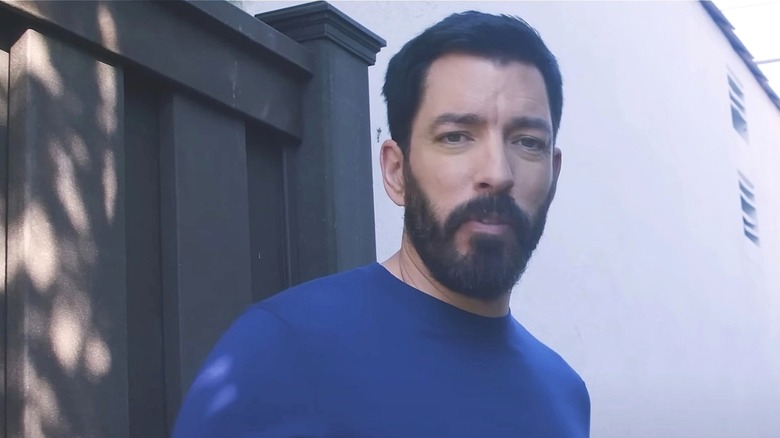 The Outdoor Feature That The Property Brothers Think Every Backyard ...