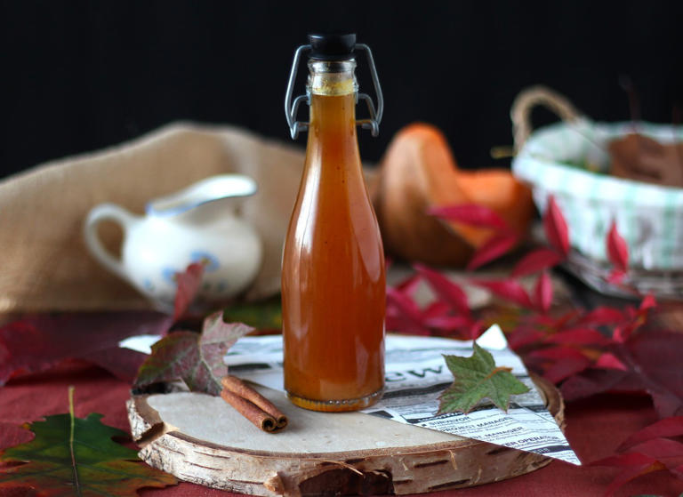 Sirop de citrouille maison, parfait pour vos boissons d'automne/hiver