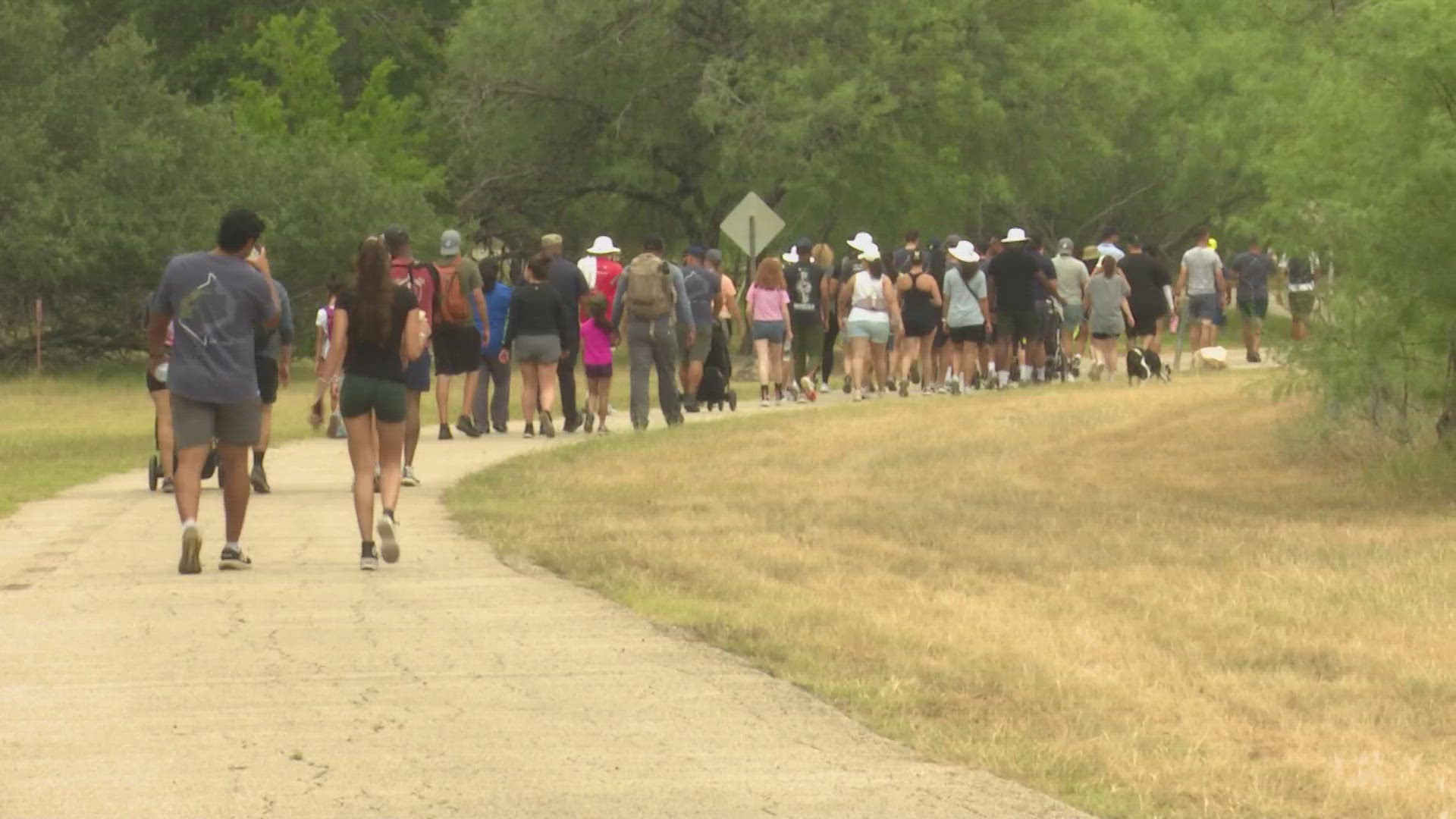 Dozens gather at SA park for Memorial Day march in honor of fallen heroes