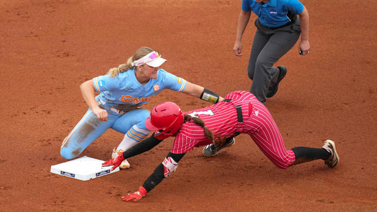 Tennessee Outlasts Nebraska Softball to Win the Knoxville Super Regional