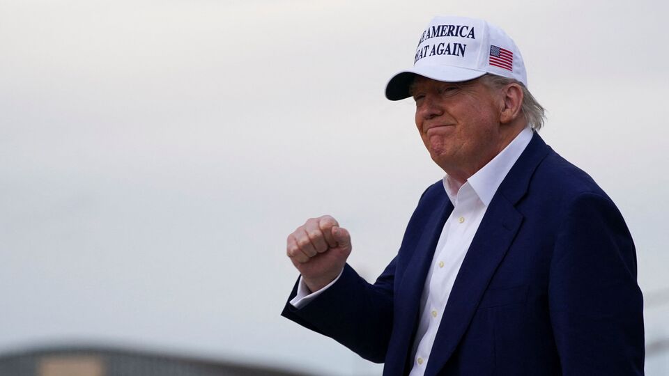 Putin ‘has gone absolutely CRAZY’: Trump weighs sanctions, warns of ...