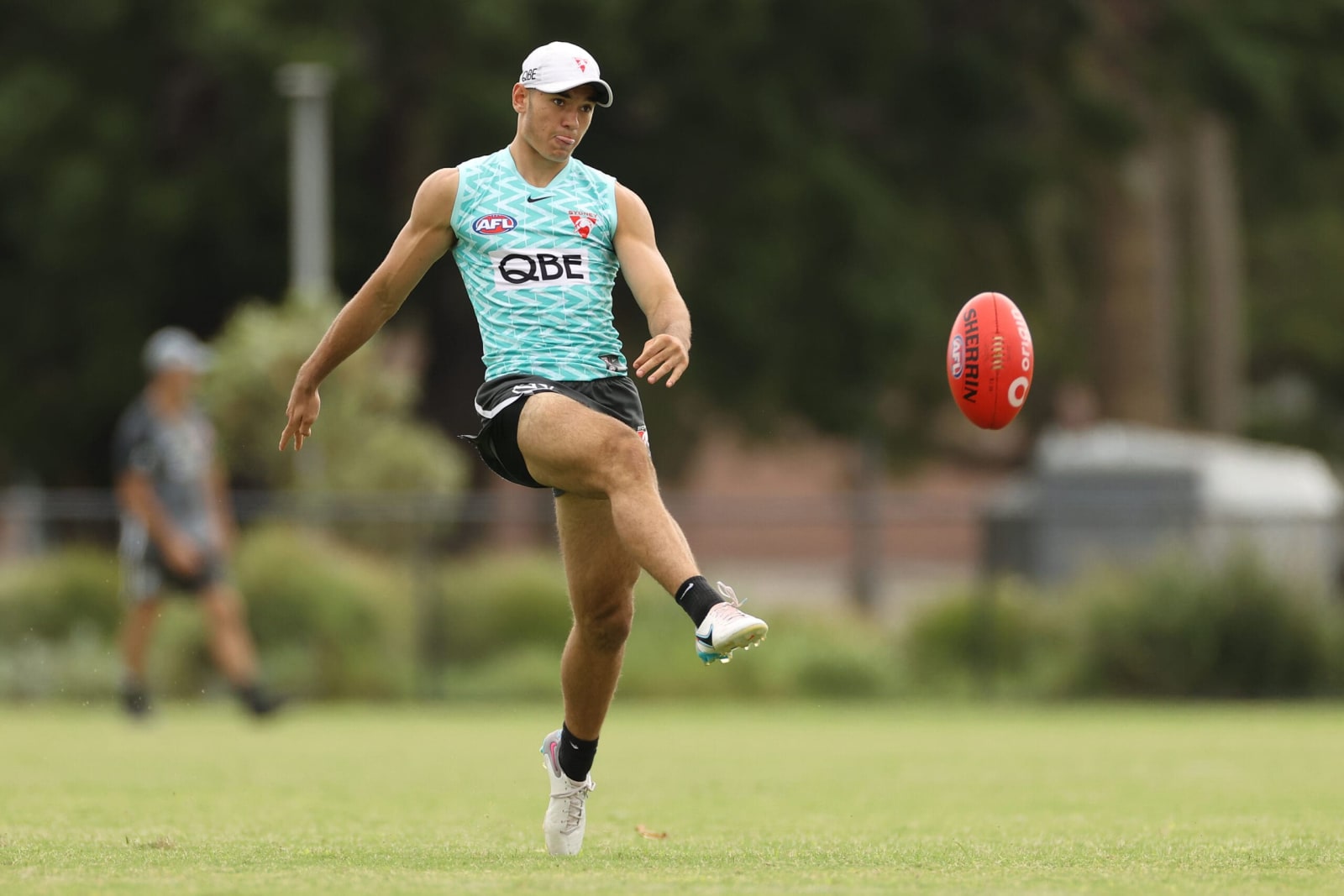 Sydney sees three youngsters sign extensions