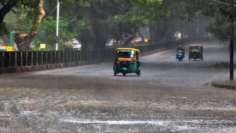 Bengaluru Weather Forecast: Extremely Heavy Rainfall Is Predicted In ...