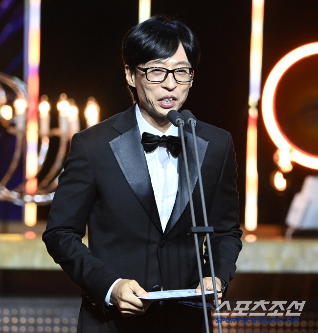 Yoo Jaeseok, why you gave up braces..Because of Yoon Jong Shin
