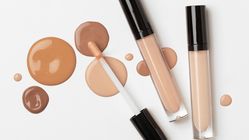 7 Rekomendasi Liquid Foundation Terbaik, Ringan dan Tahan Lama Seharian