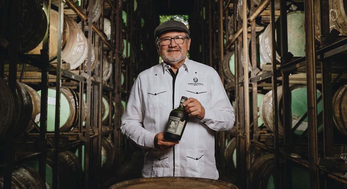 Nelson Hernández, (Ron Diplomático): "Hacer un buen ron es tan ...