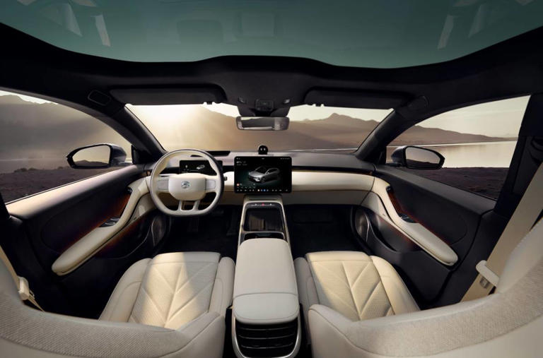 Nuevo NIO ET5, con hasta 1.000 km de autonomía y versión shooting brake