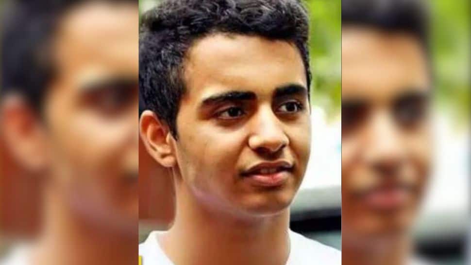 Meet 7-Year-Old Youngest Surgeon With IQ Of 146- Know All About His ...