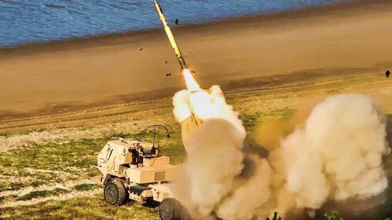 The West sent Ukraine its most advanced weapons. The ones everyone bet ...