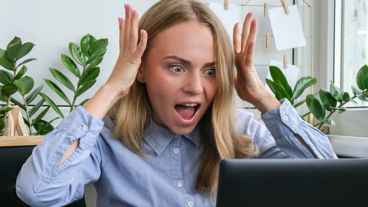 8 Simple Fixes to Break Free from Being Broke