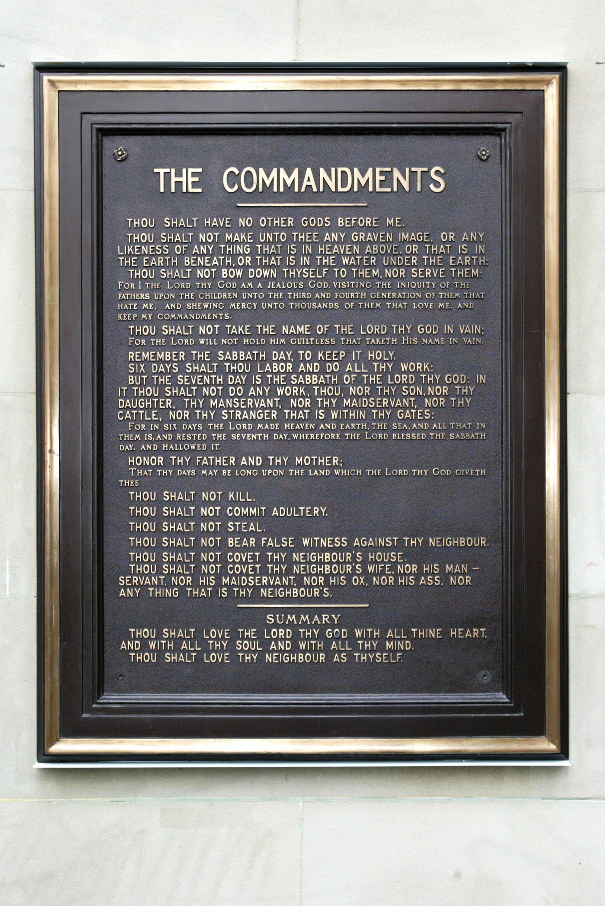 Texas Legislature advances bill mandating Ten Commandments in public ...