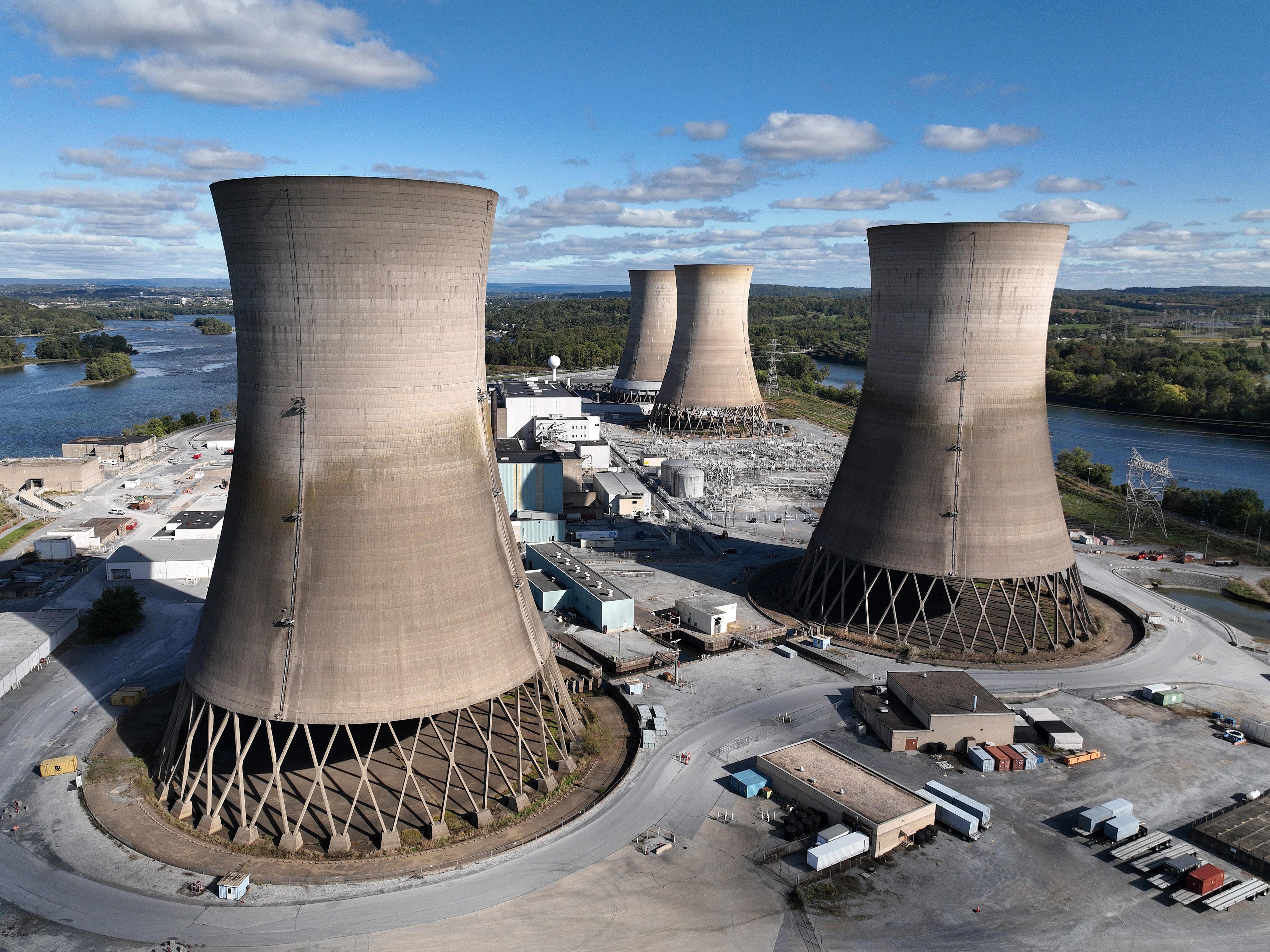 Nuclear engineers want the industry to get 'unstuck' after years of bad ...