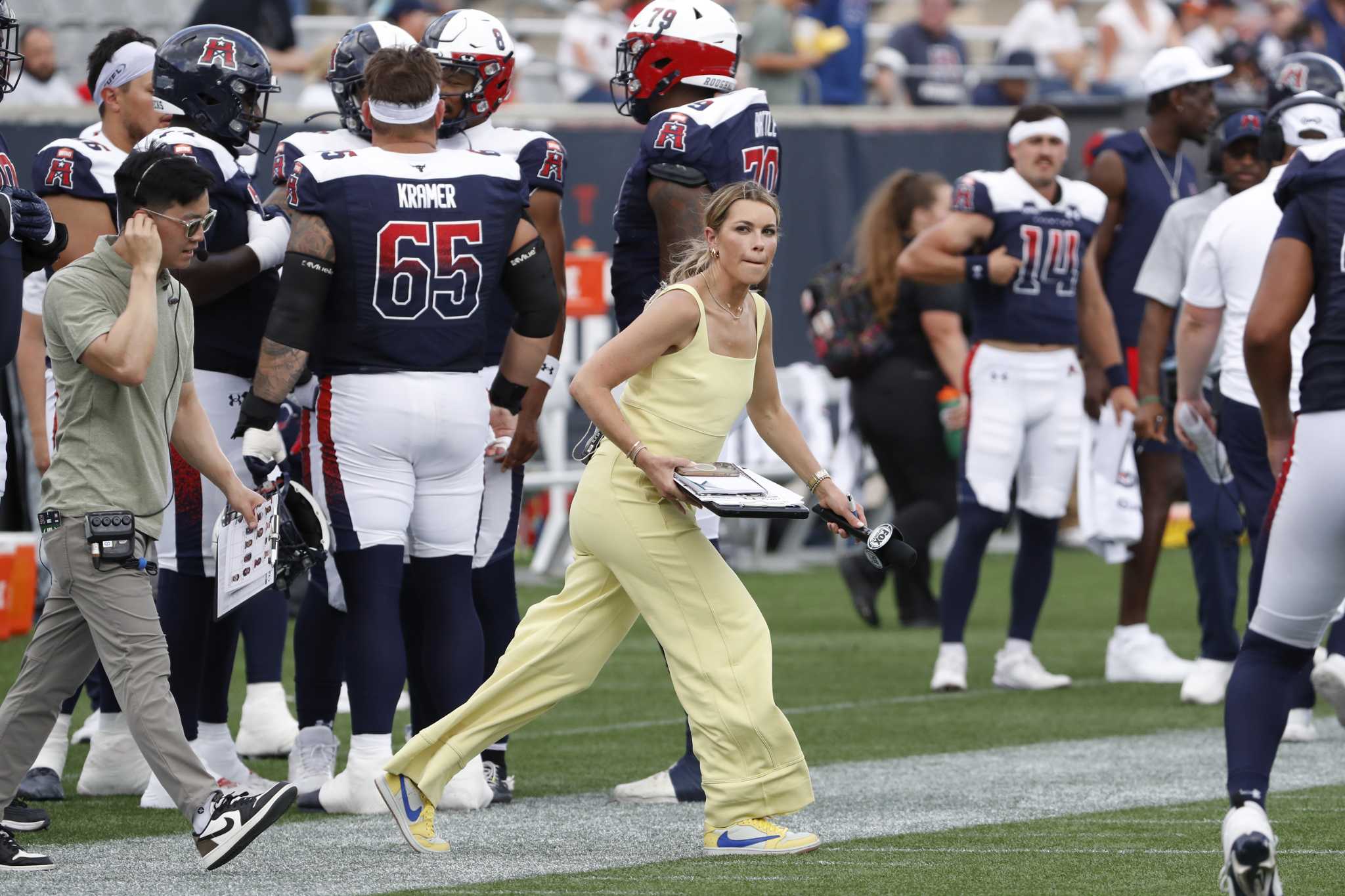 UFL gives sideline reporters complete access during games, so we tagged ...