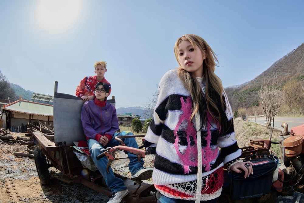 ‘AOMG 2.0 첫 주자’ 식구 (SIKKOO), ‘방앗간’ 음방 데뷔 무대 성료!