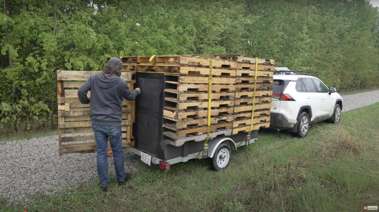 Why Buy A Camper When You Could Build A Stealthier One Out Of Pallets ...