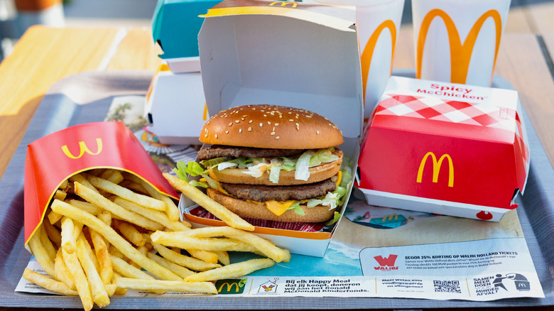 The Brilliantly Simple McDonald's Hack That Lets You Enjoy An Off-Menu ...