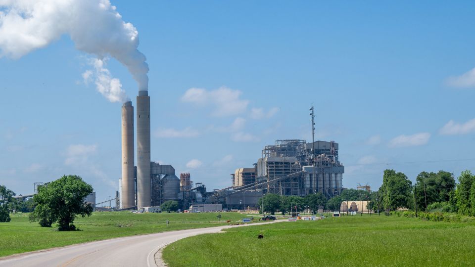 Trump EPA drafting a rule that would undo decades of progress on ...