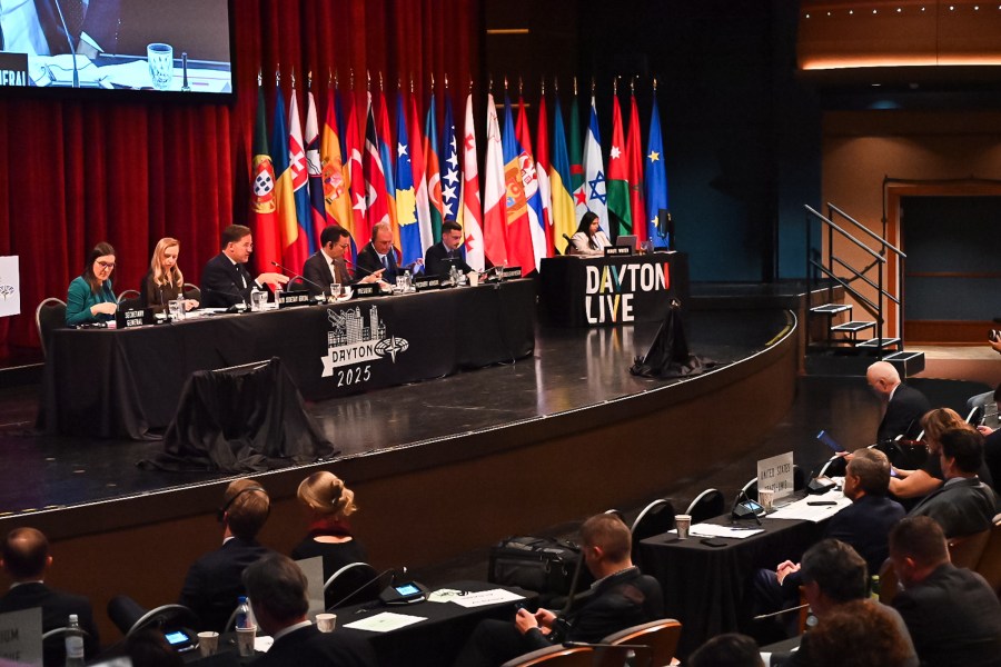 PHOTOS: Final day of the NATO assembly