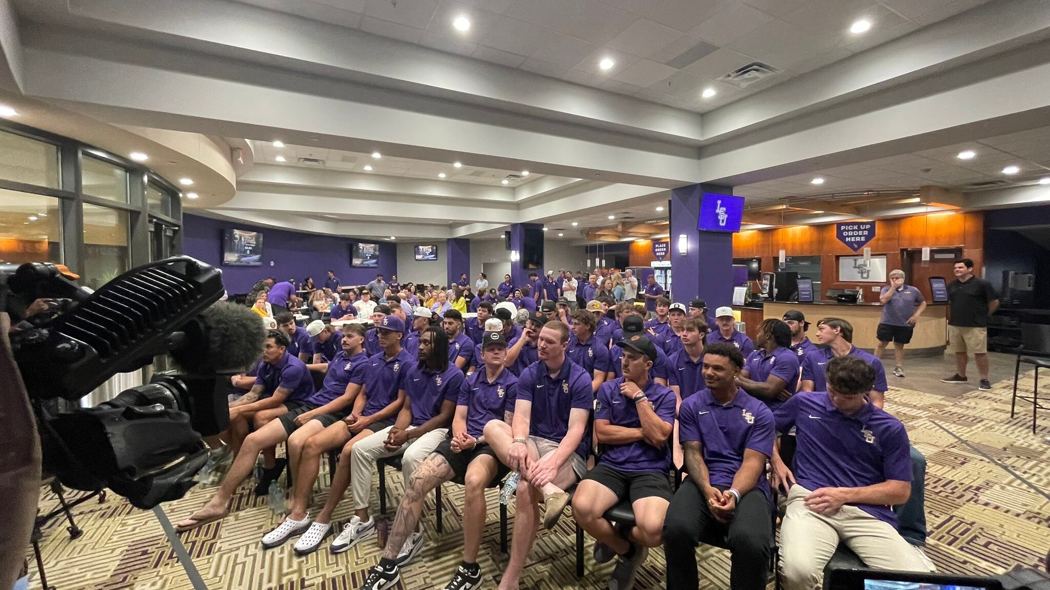 Teams competing in Baton Rouge Regional at LSU announced