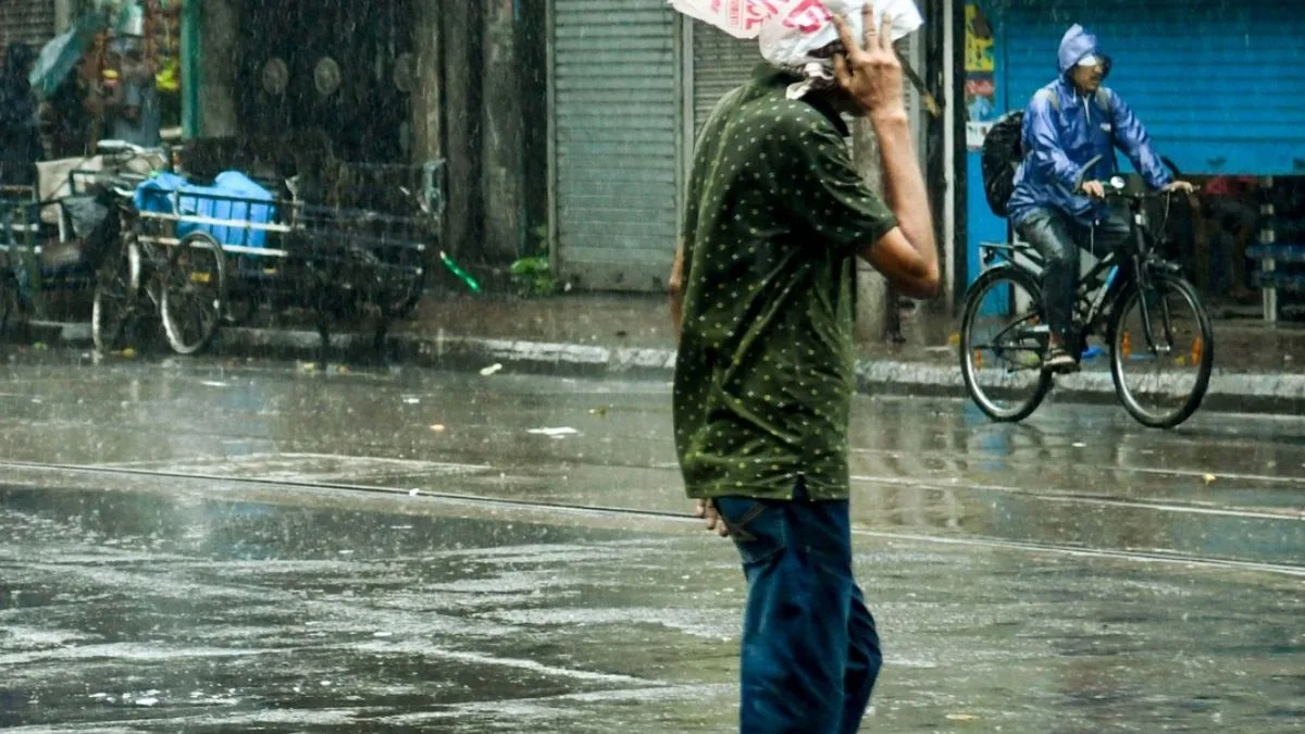 Heavy rains lash Kerala: 11 dead, widespread damage across the state