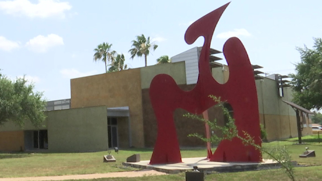 IMAS, Corning Foundation host STEM day event