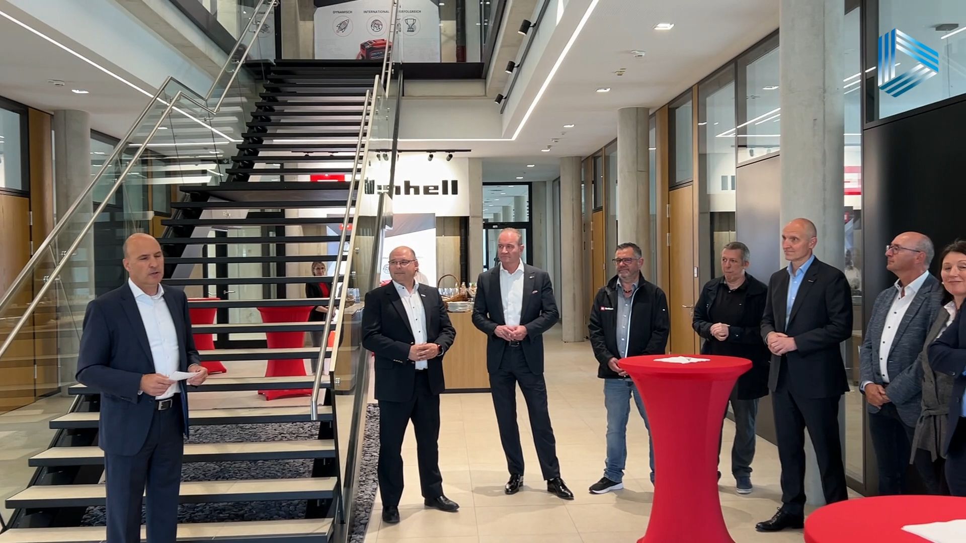 Einhell eröffnet neues Verwaltungsgebäude