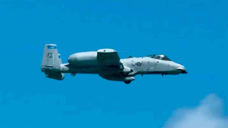 Incredible Video: Strategic Bombers B-2, B-1B, and B-52H Fly Over Miami ...