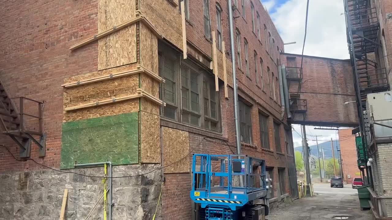 What happens when a historic building in Butte starts to crumble?