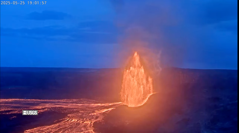 Hawaii volcano shoots lava hundreds of feet into the air