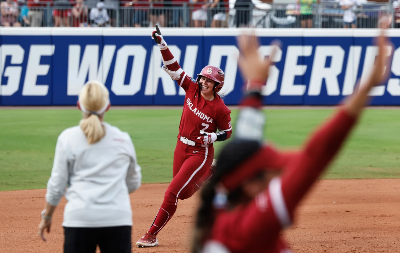 Sooners look to defend title as field is set for the Women's College ...