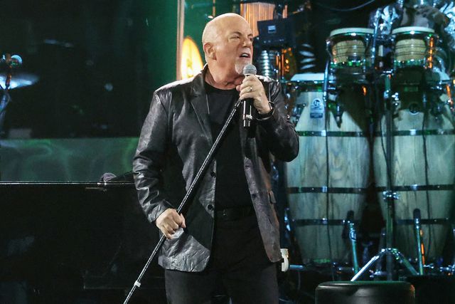 Billy Joel says dad 'knocked me out' as a kid for playing 'Moonlight ...