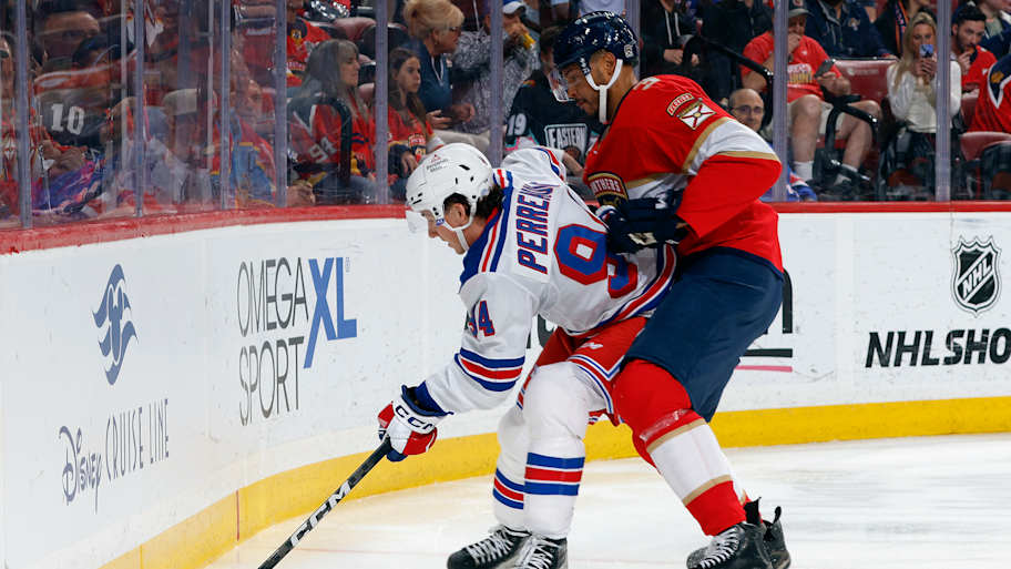 Analyzing the height of the Rangers roster: the sub-6-foot players