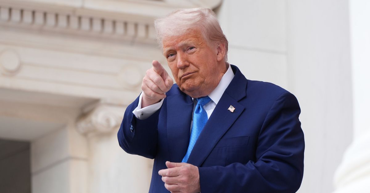 Trump hits judicial jackpot as all 3 judges on appeals court panel ...