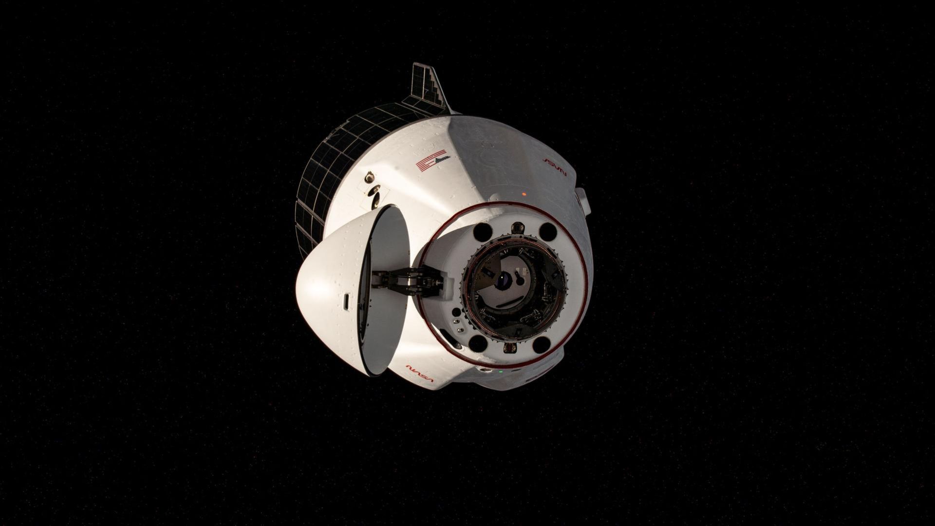 SpaceX Dragon splashes down on Earth carrying 6,700 lbs of next-gen ...