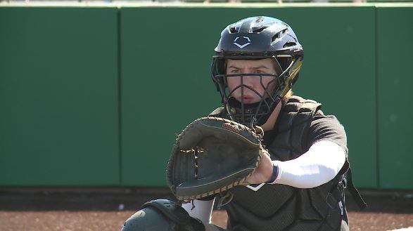 WDA teams adapt with new coach-to-catcher communication devices