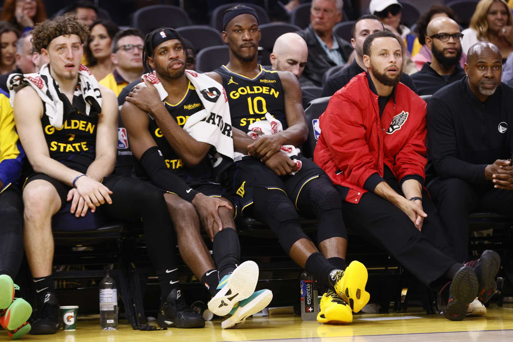 What must the Warriors do to succeed before the Steph Curry Window closes?