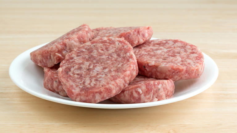 Don't Forget To Do This To Sausage Patties When Meal-Prepping Breakfast ...