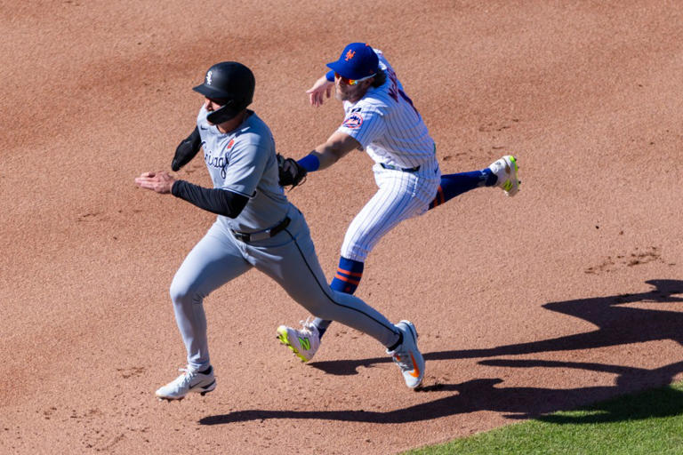 Mets persevere to eke out win against woebegone White Sox
