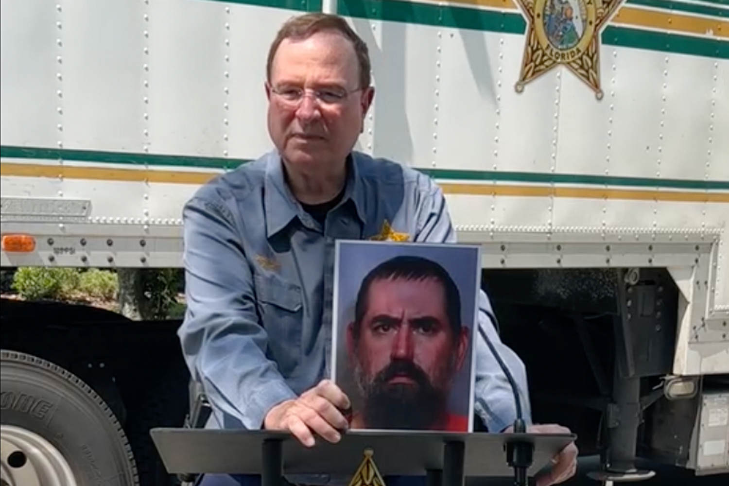 Deputies fatally shoot Florida man who survived apparent gator attack ...