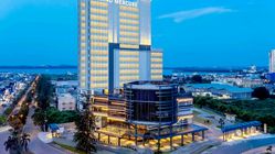 Menu Spesial di Malam Tahun Baru Grand Mercure Batam Centre Nuansa Viva ...