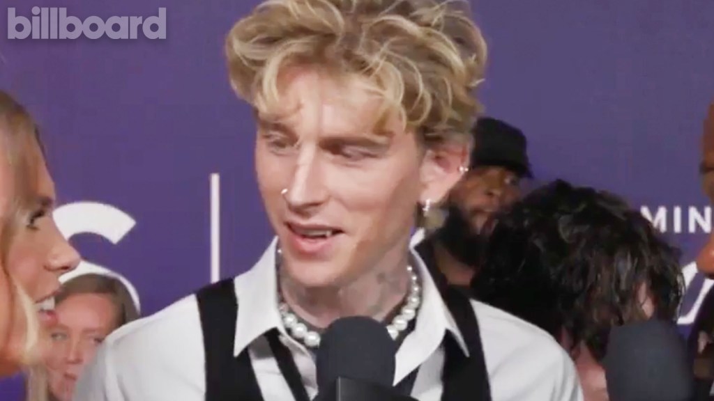 Machine Gun Kelly On New Single, "cliché," Making His New Album ...