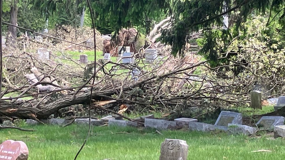 Oak Hill Cemetery in Battle Creek is closed for months after serious ...
