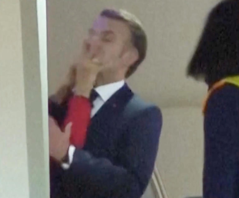 French President Macron shoved by wife Brigitte in shocking scuffle ...
