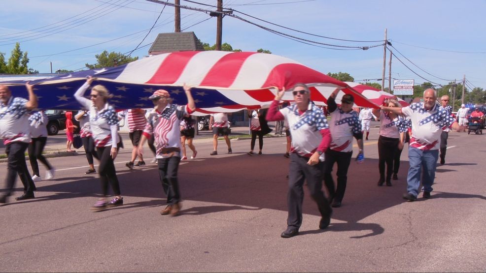 Community honors veterans with parade and ceremony in Green Township