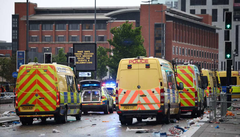 Premier League: «Σοκαριστικό αυτό που συνέβη στο Λίβερπουλ, παρέχουμε ...